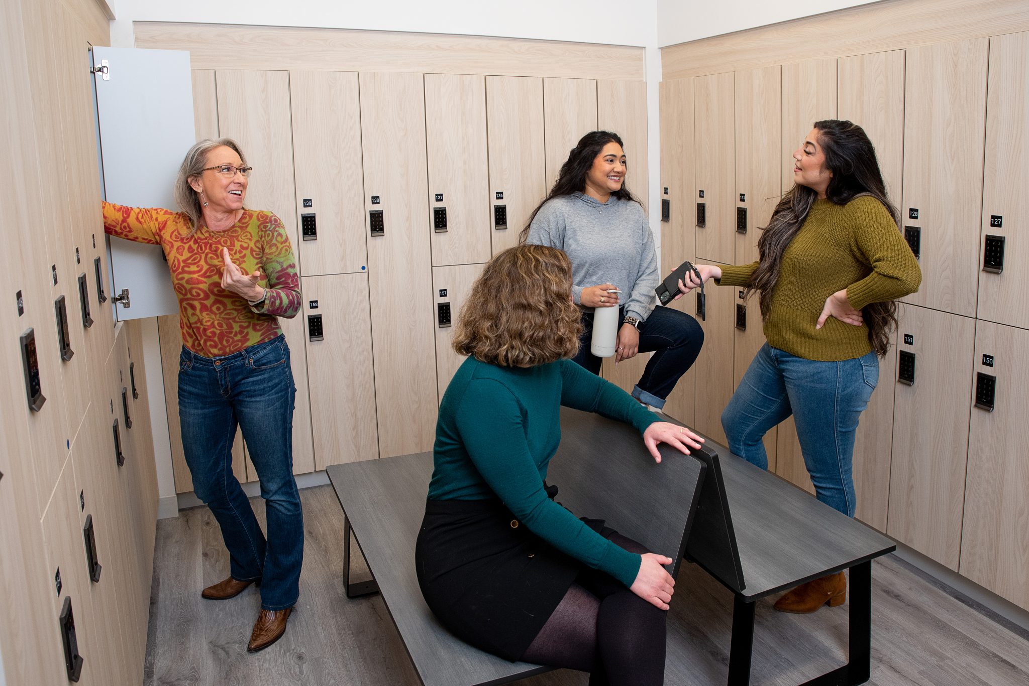 Adult Locker Rooms - Houston JCC